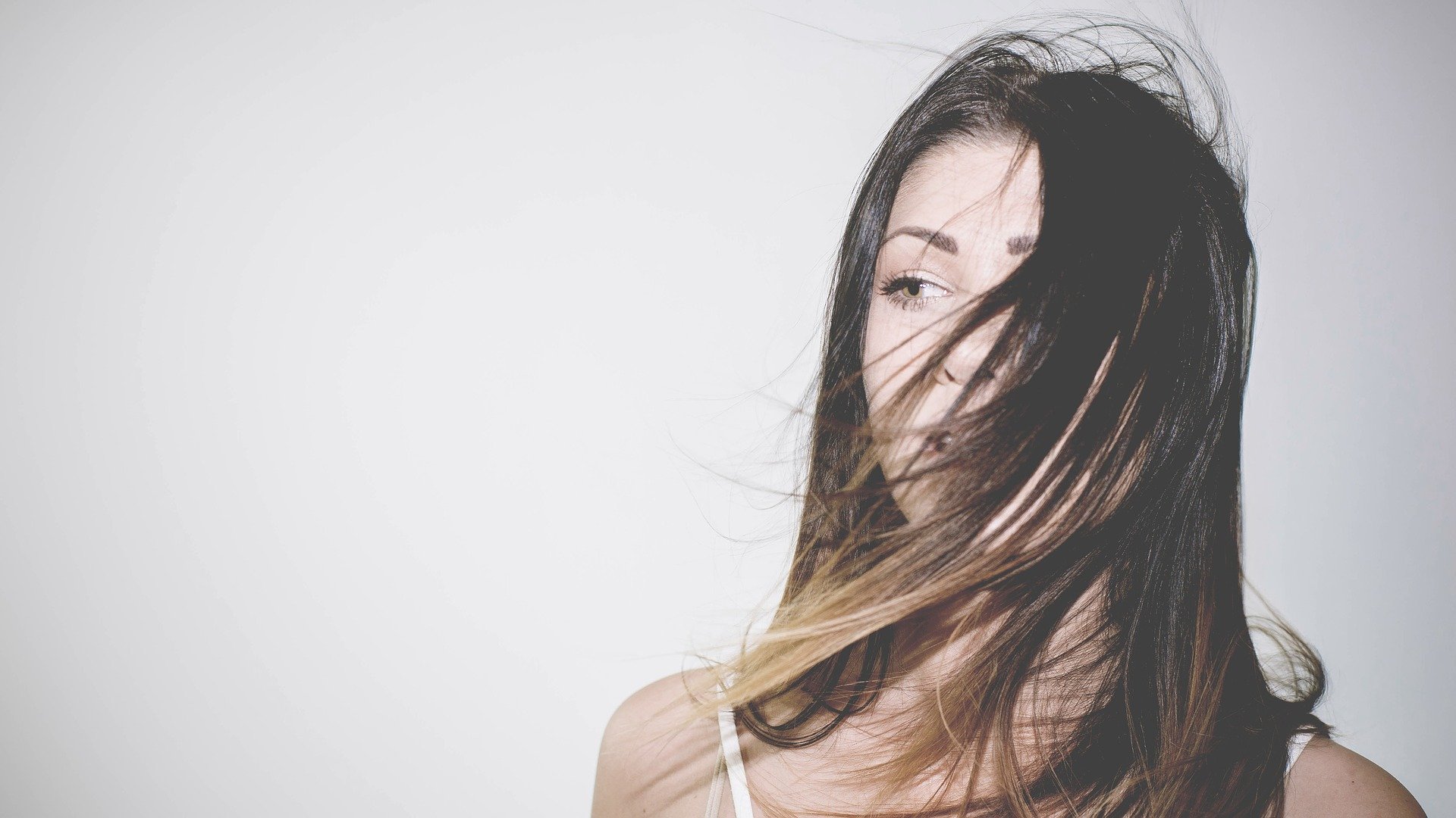 3 Techniques de lissage des cheveux et comment choisir parmi elles
