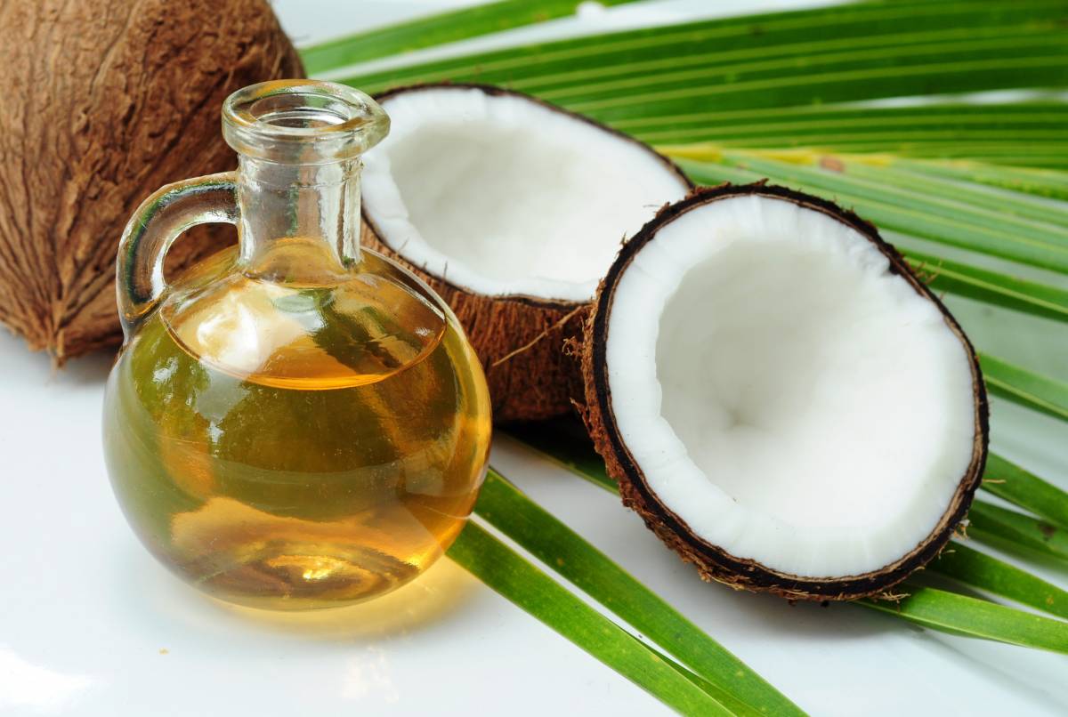 Beauté : comment utiliser l'huile de coco ? - audelancelin
